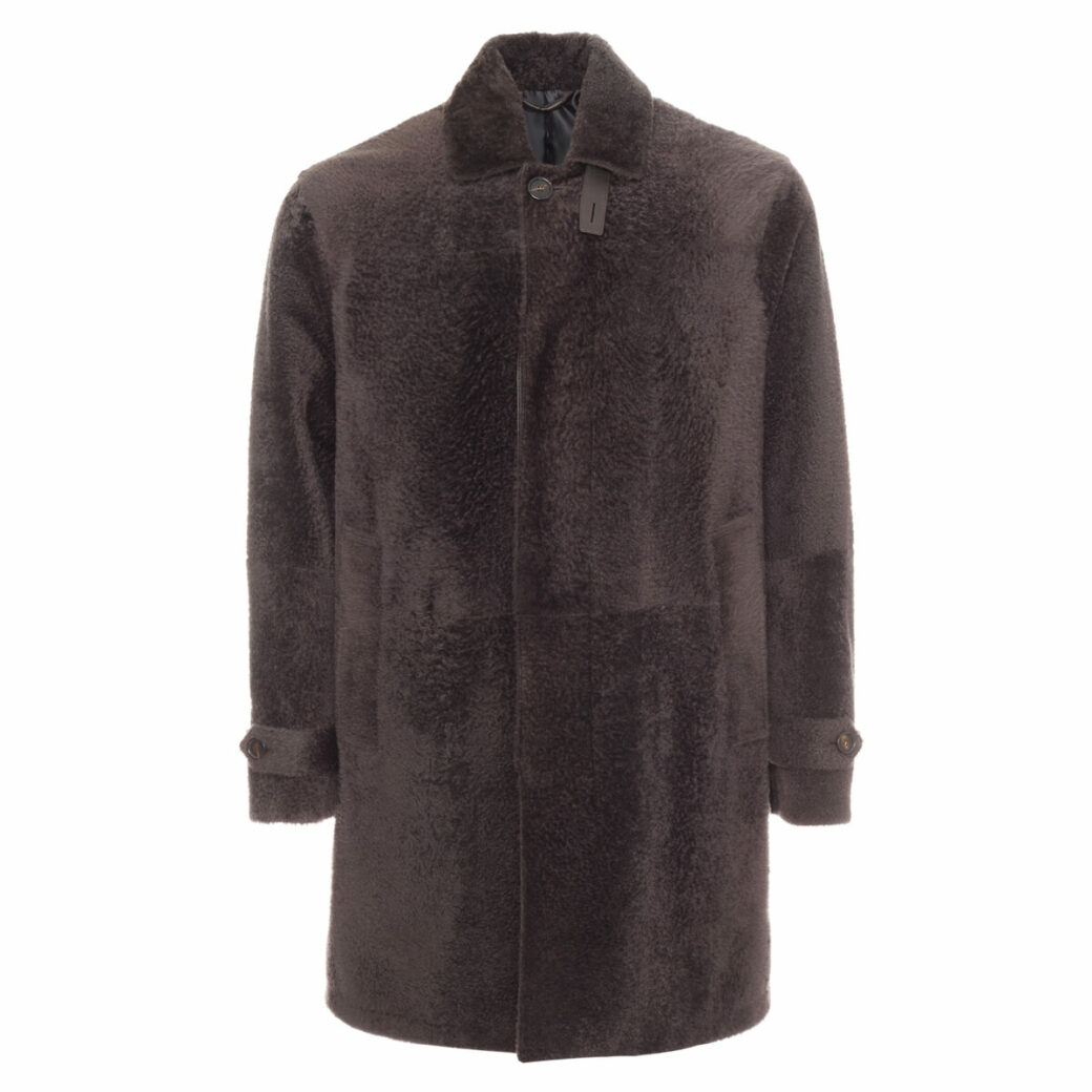 Get Christmas shopping with Bicester Village - Attitude