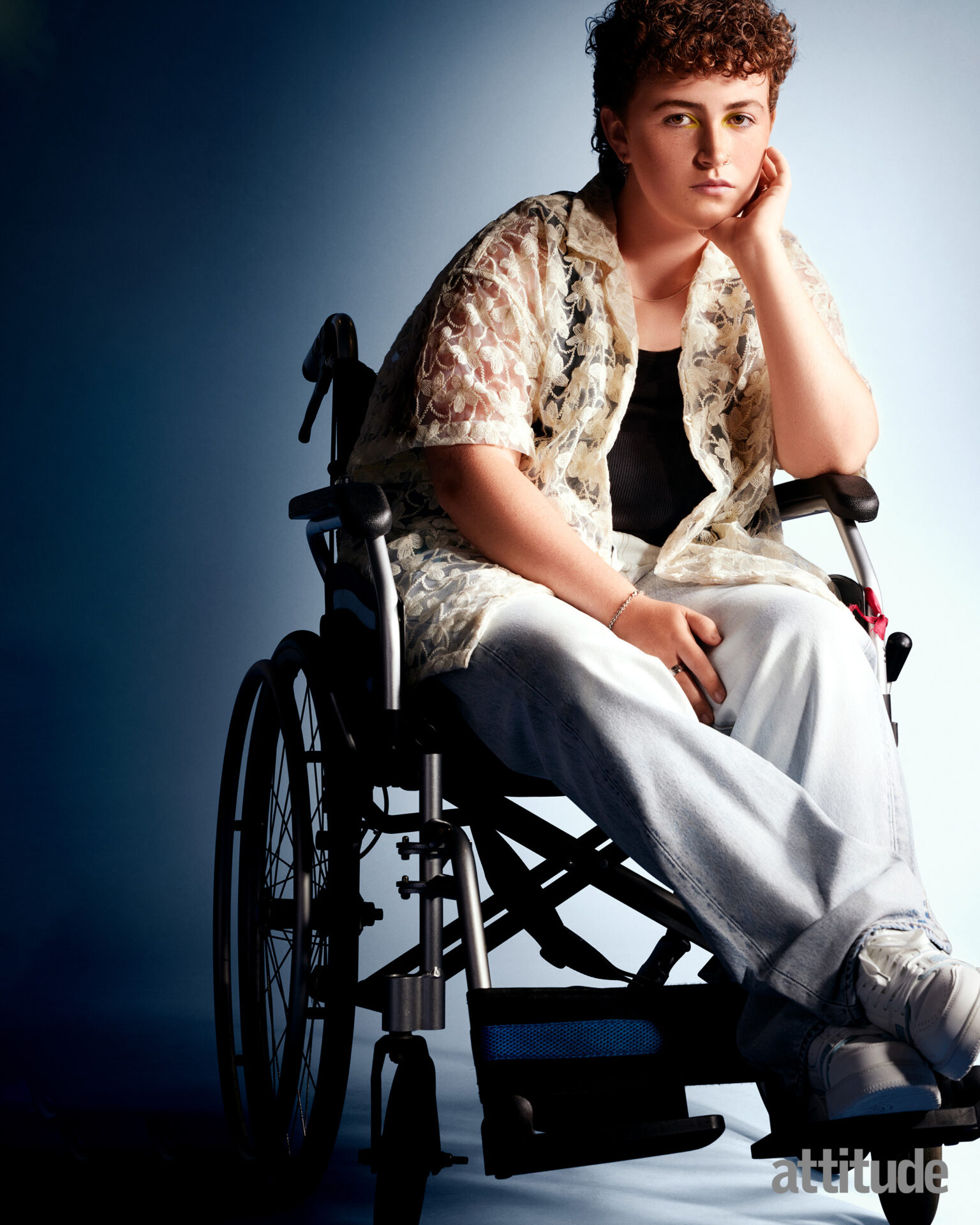 Heartstopper: Bel Priestley and Ash Self cover new issue of Attitude ...