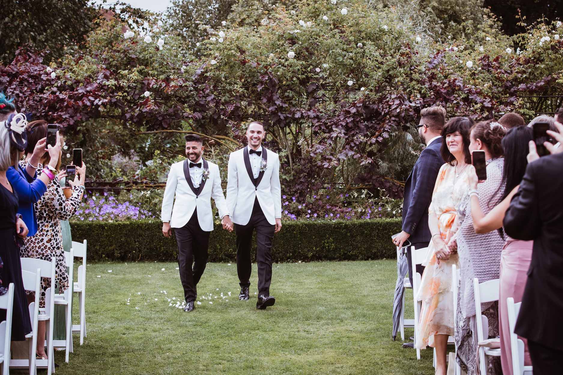 Check out this Jewish-Muslim gay couple's inspiring wedding album, in ...