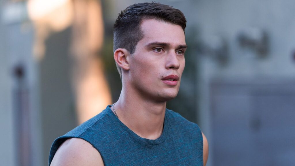 Nicholas Galitzine says he's 'straight', feels 'perhaps guilty' for ...