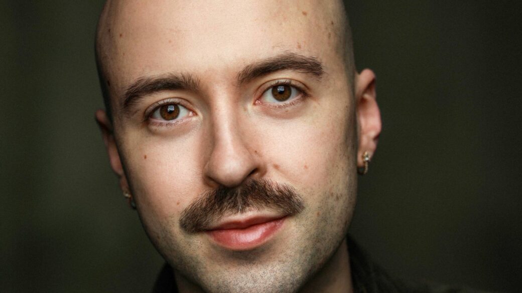 Rob Madge to star in Buyer & Cellar in intimate London King's Head ...