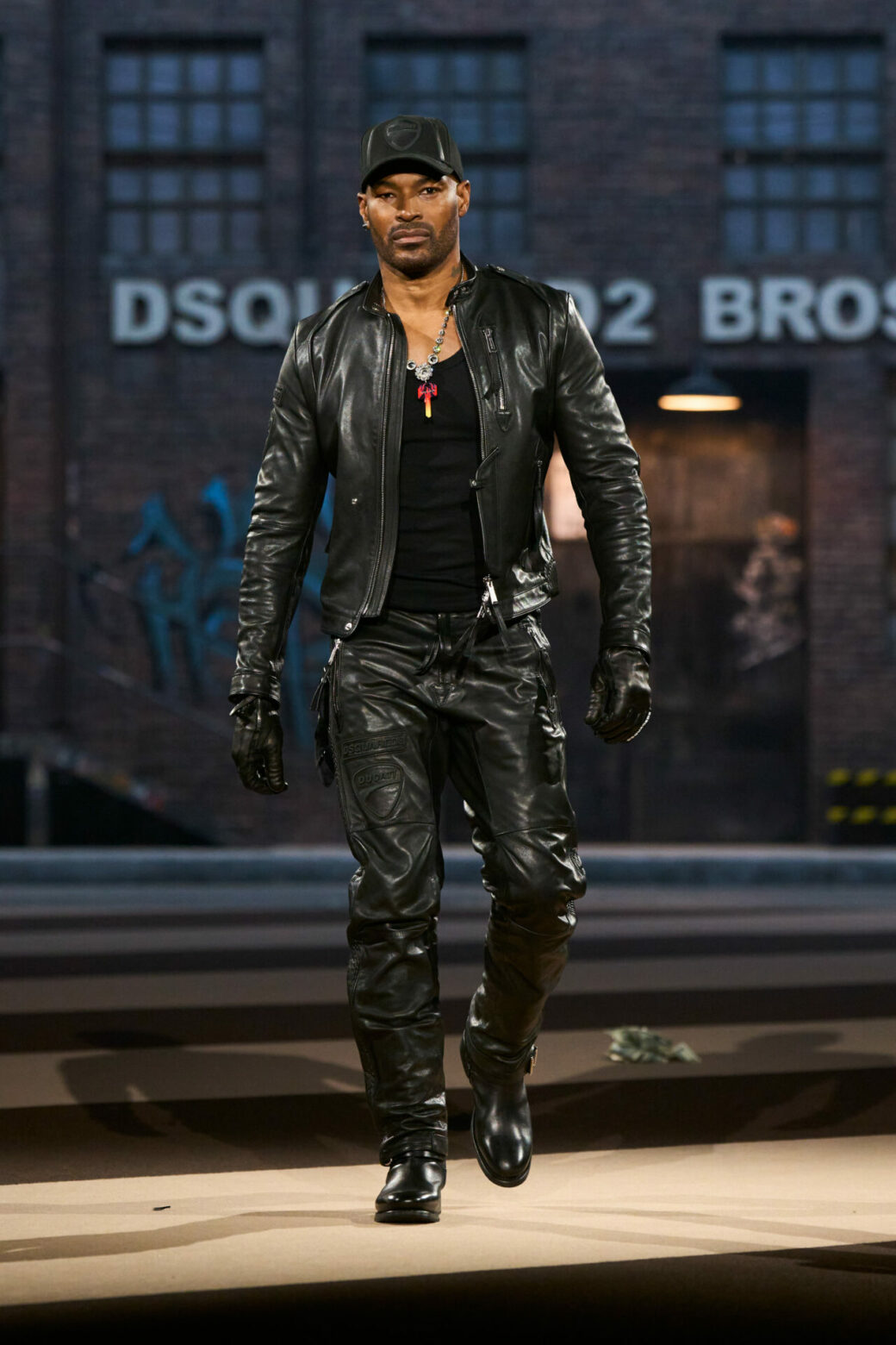 Dsquared2 turns 30: Seven looks from a fearless celebration of style ...