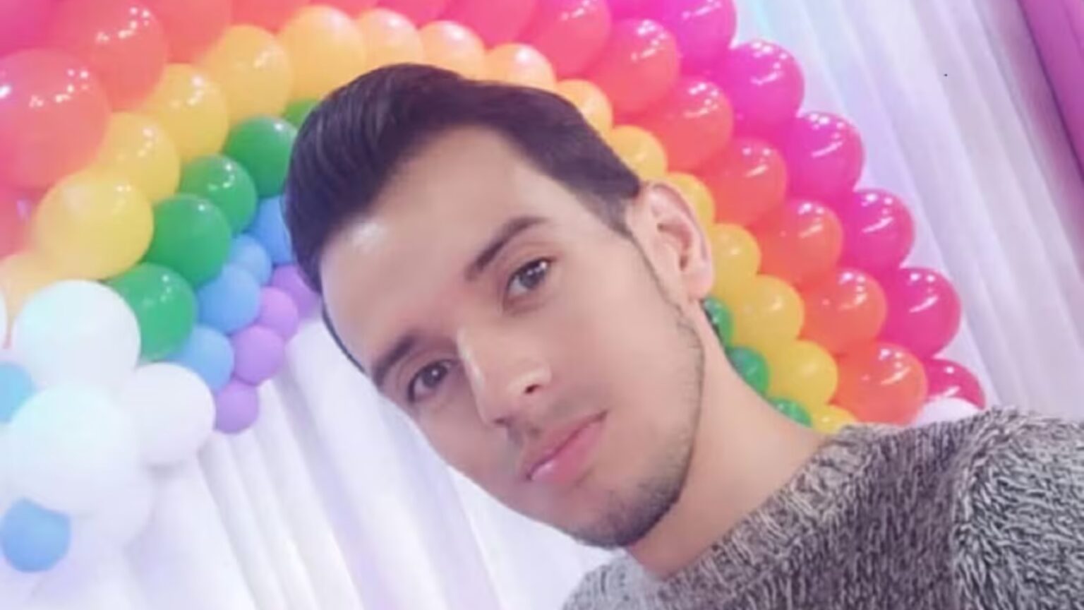 Disgraced US cop played key role in sending gay make-up artist to ...