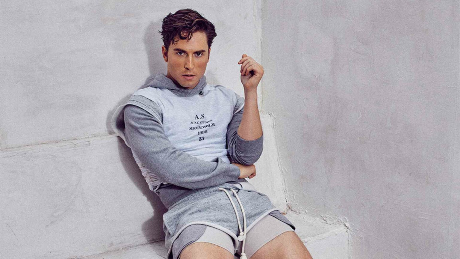 Benito Skinner says Charli xcx is 'mother' and 'the nucleus' to him ...